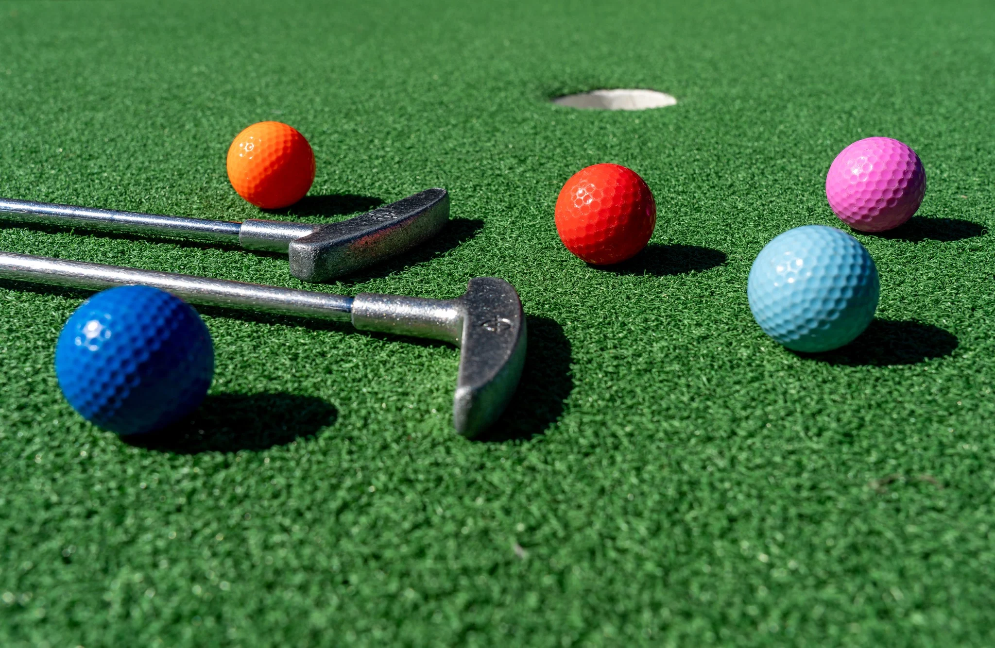 Hens Putt Putt - Wicked Hens Parties NZ